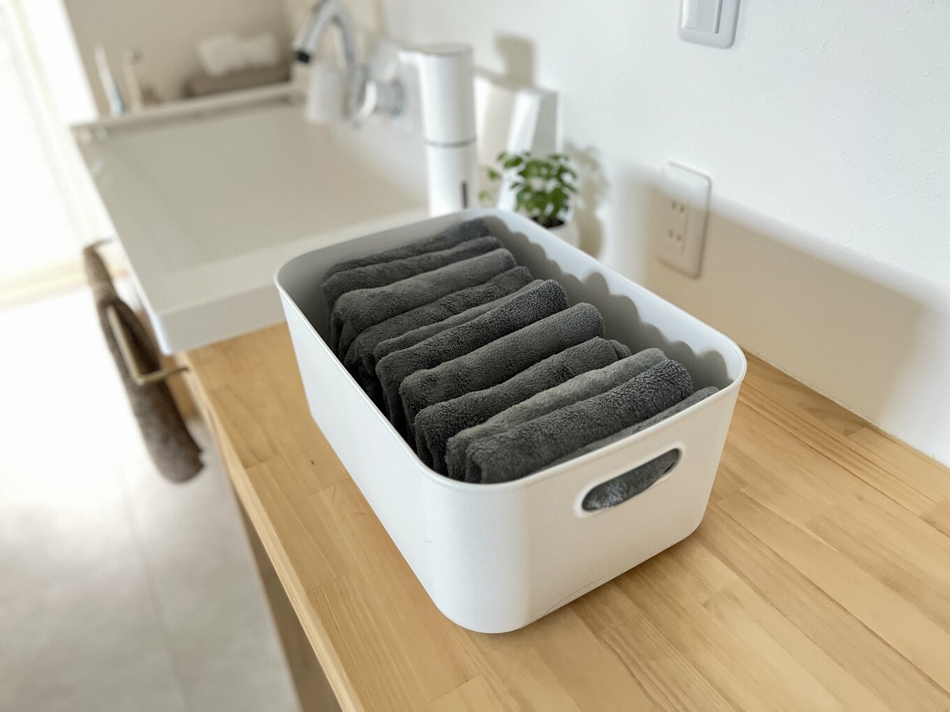 40代5人暮らし「バスタオル」は持たない。110円のフェイスタオルで収納も洗濯もラクに | ESSEonline（エッセ オンライン）