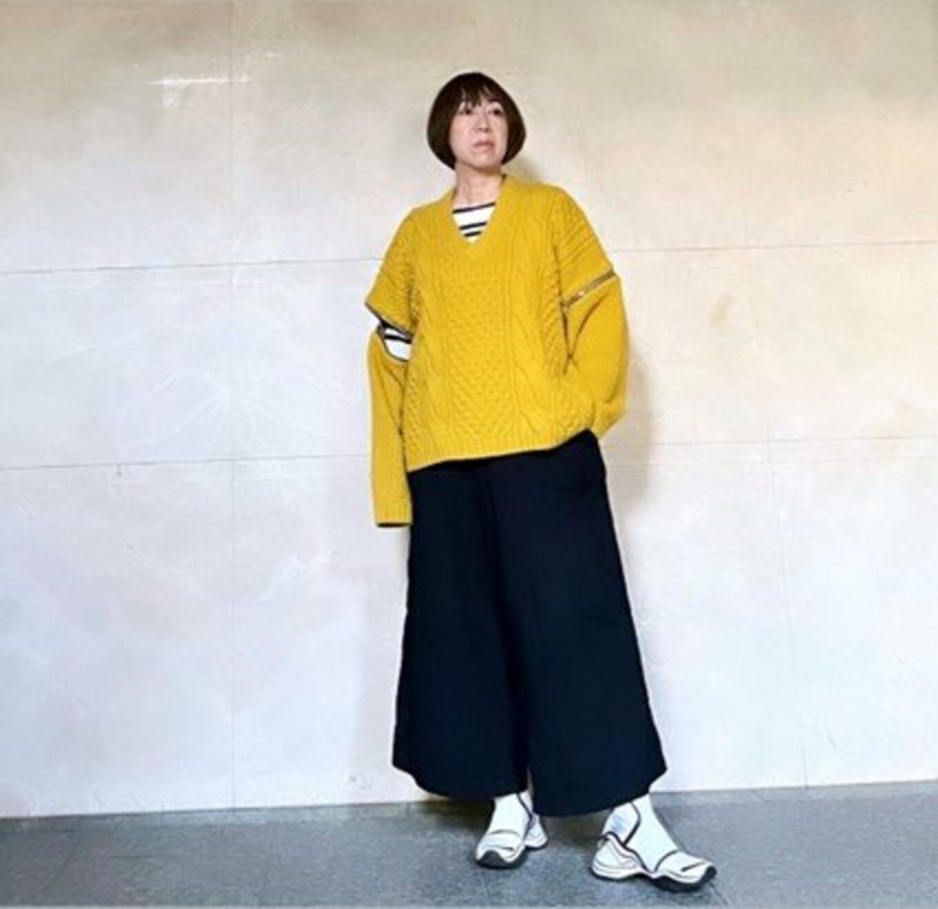 [写真](1ページ目)50代、服選びやコーデに迷ったときこそ「小物」に注目。着ない服は上手に減らして、着こなし上手に | ESSEonline（エッセ オンライン）