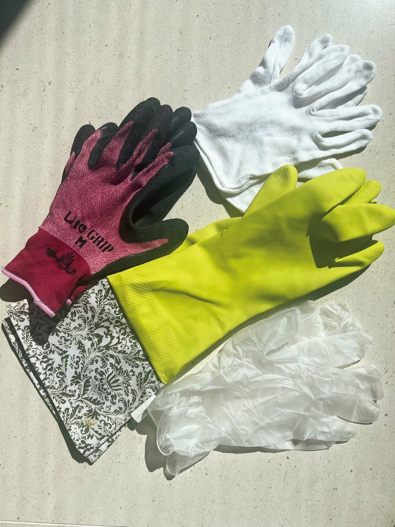 [写真](1ページ目)57歳、奇跡の美肌をもつ君島十和子さんの夜のルーティン。バスタイムに実践する3つのこと | ESSEonline（エッセ オンライン）