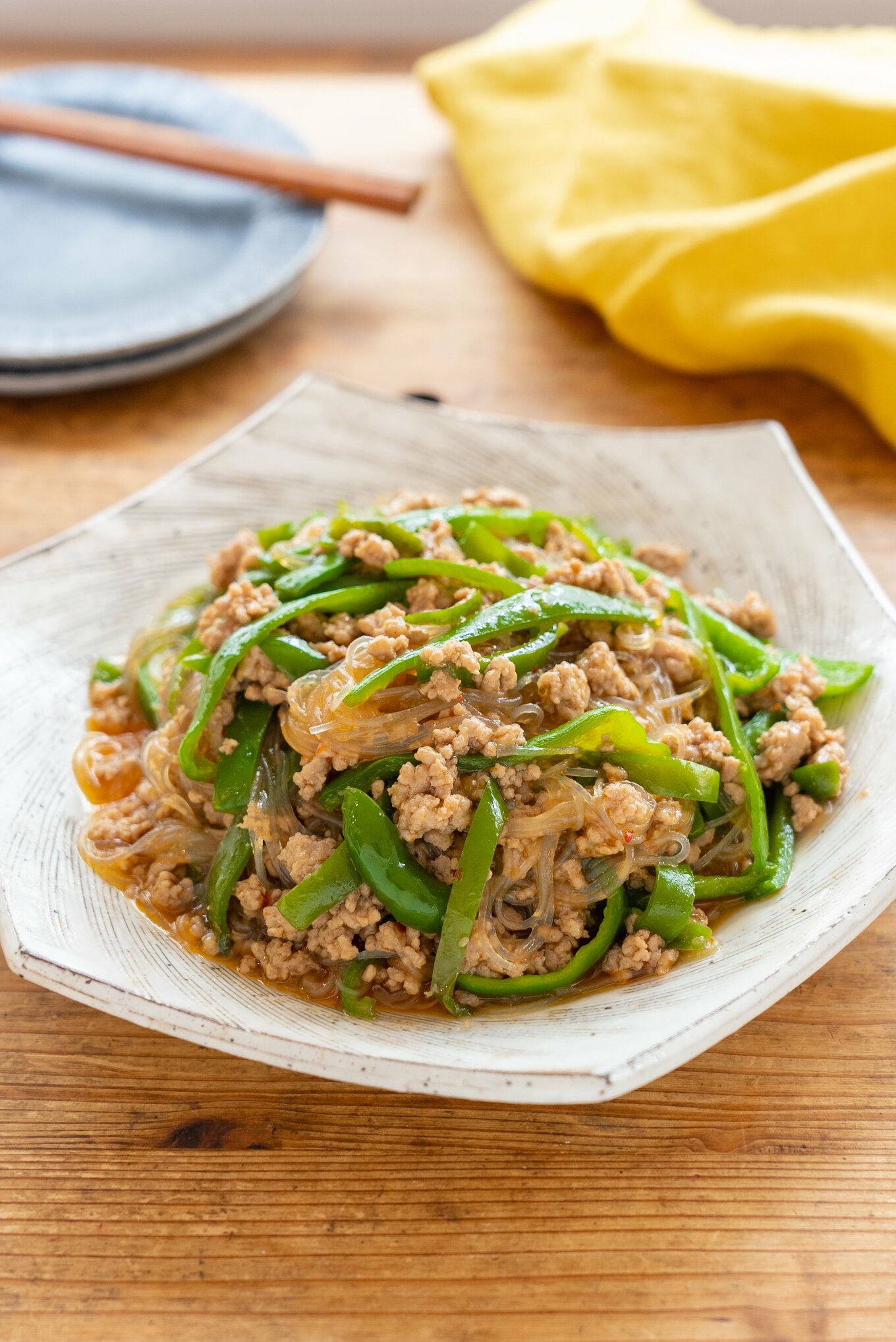 [写真](1ページ目)ピーマン激ウマ「麻婆春雨」レシピ。白飯と相性抜群 | ESSEonline（エッセ オンライン）