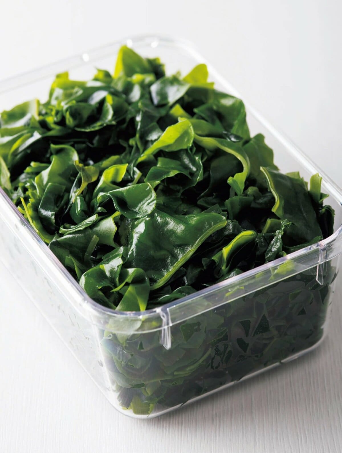 乾物「カットわかめ」で一品料理。不足しがちな海藻をたっぷり食べられるレシピ | ESSEonline（エッセ オンライン）