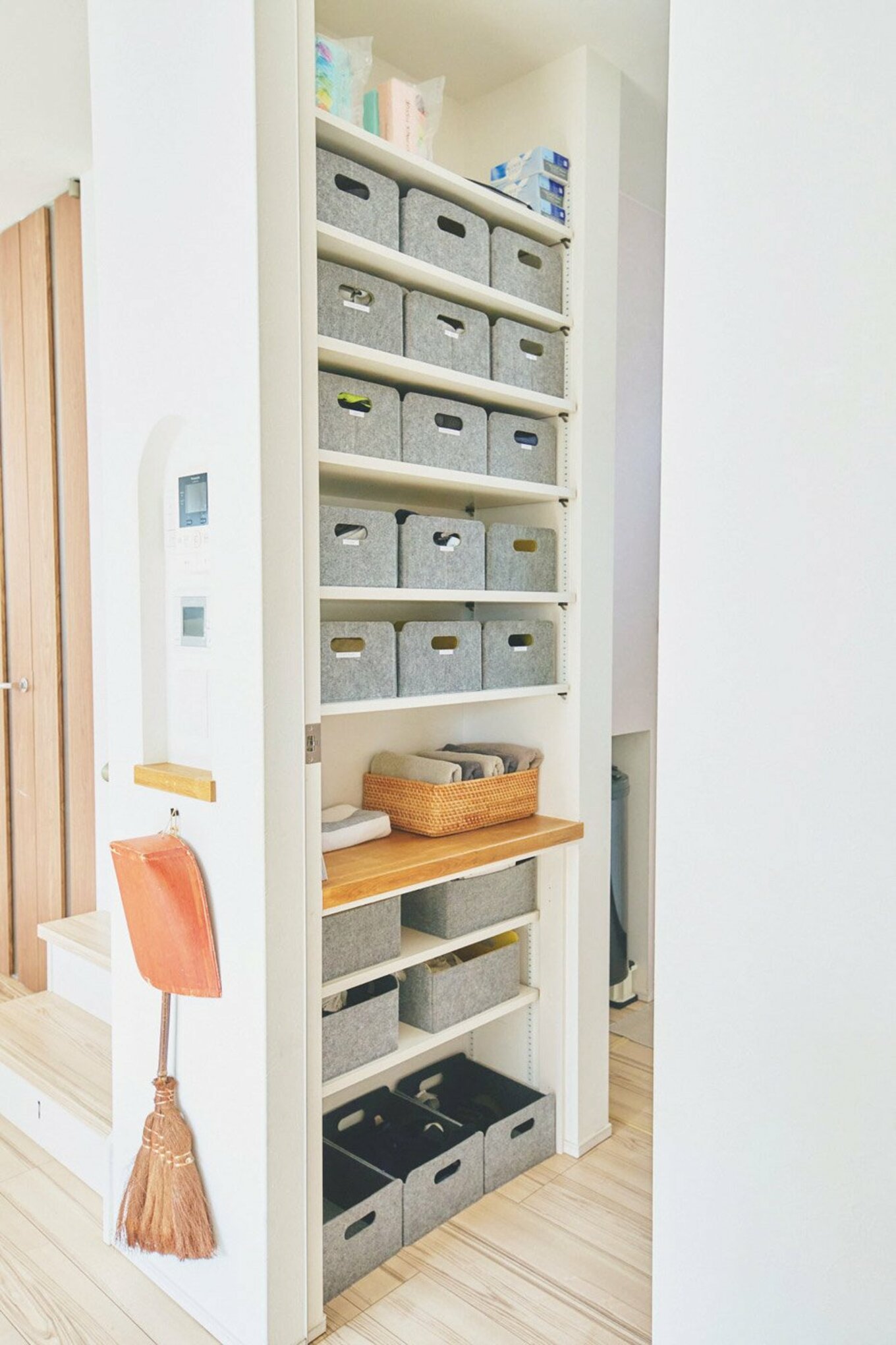 [写真](1ページ目)「洗面所」収納で暮らしが変わる。下着はたたまず投げ込むだけでOK | ESSEonline（エッセ オンライン）