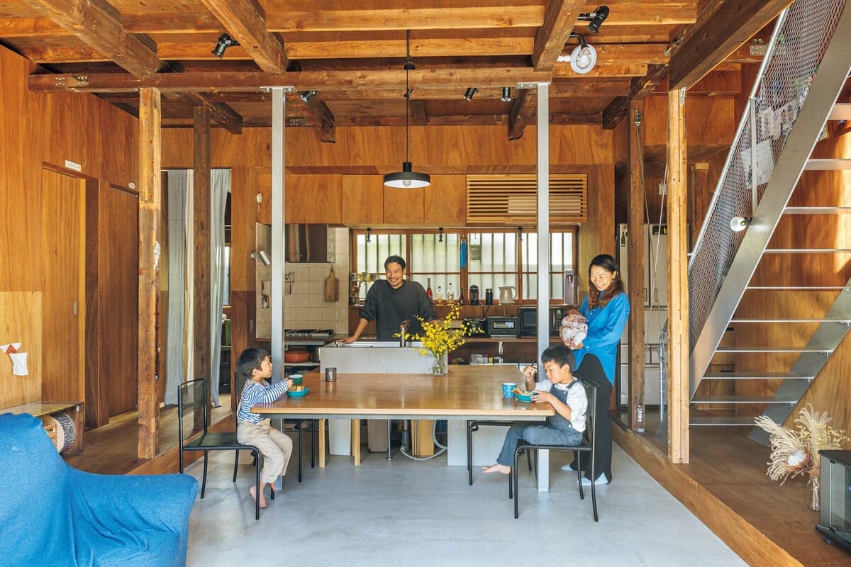 居心地サイコー、庭とつながる土間のLDK。築58年、祖母が残した一戸建てをリノベ | ESSEonline（エッセ オンライン）