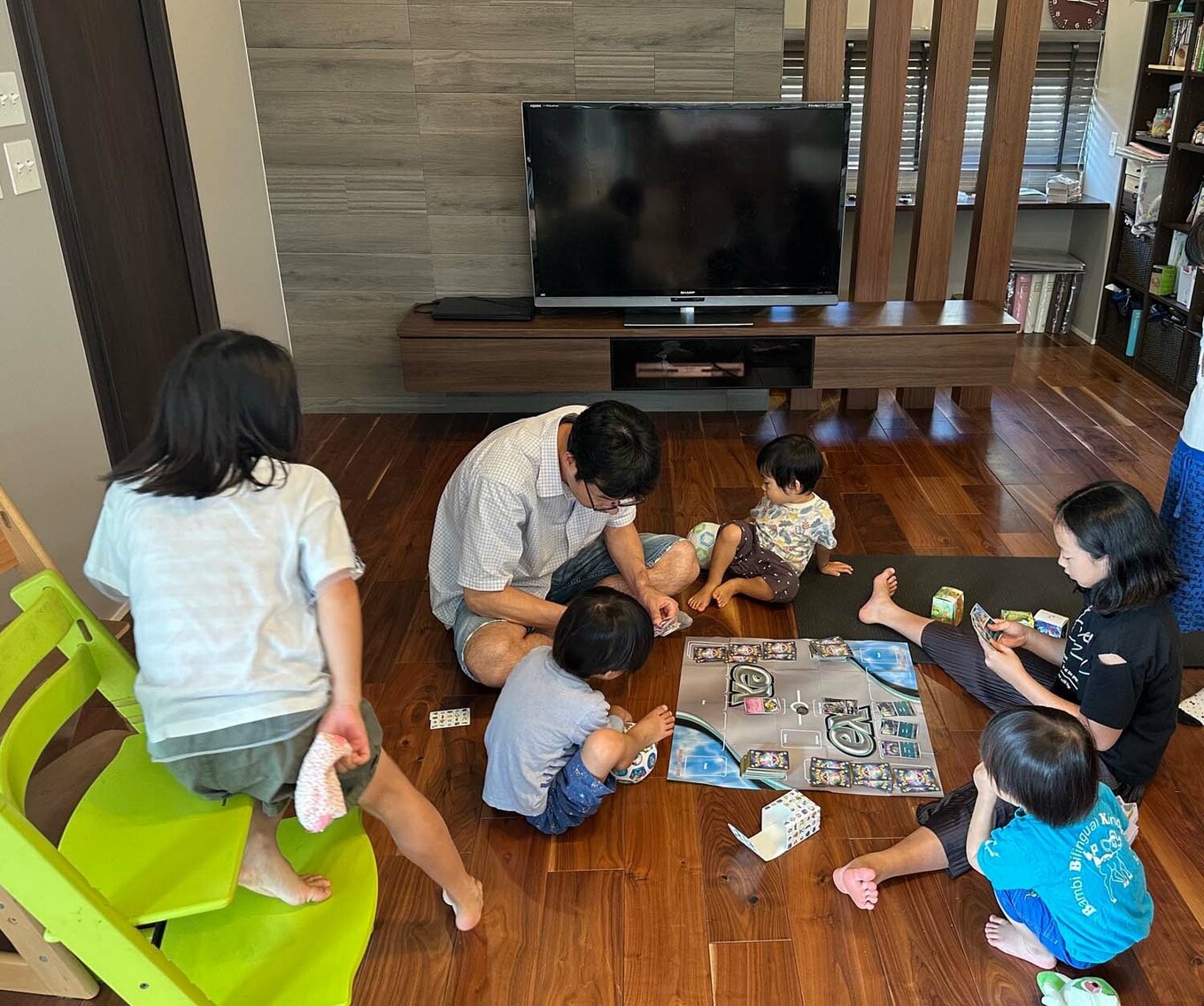 [写真](1ページ目)ソファを置かず、LDKをのびのび使う暮らし。2年住んで「やっぱり楽しい～」 | ESSEonline（エッセ オンライン）