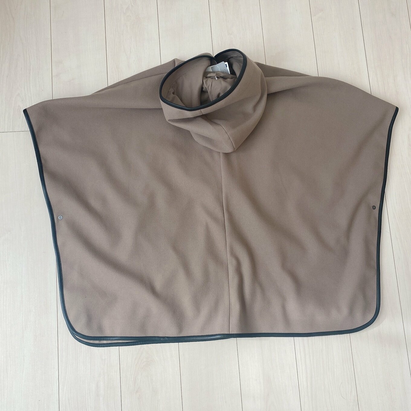 [写真](1ページ目)40代にうれしいGUのアウター2つ。今から「重ね着」テクで真冬まで着倒す | ESSEonline（エッセ オンライン）