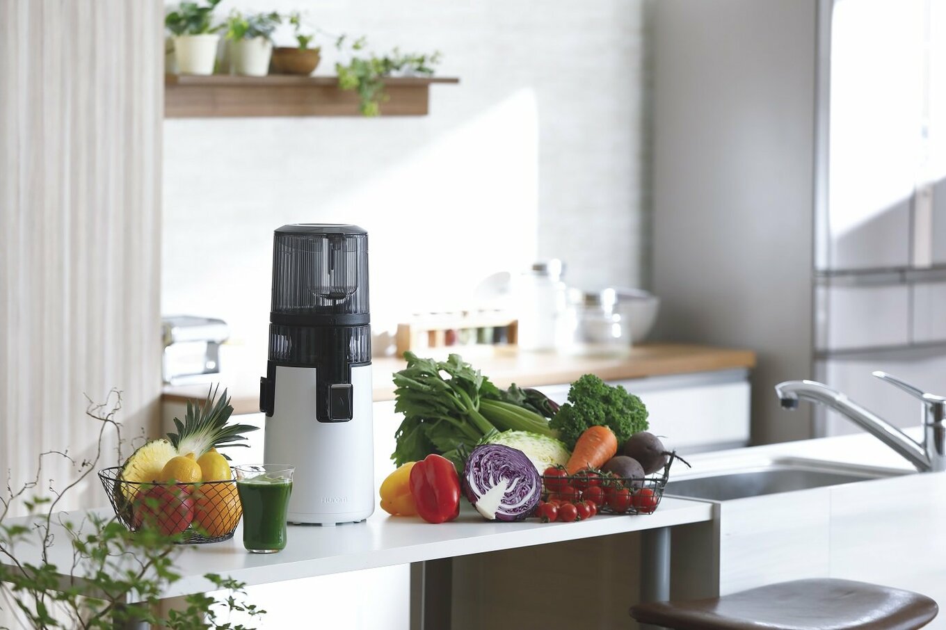 ＜プレゼント＞Hurom（ヒューロム）のスロージューサーがESSEonline無料会員登録・SNSフォローで当たる | ESSEonline（エッセ オンライン）