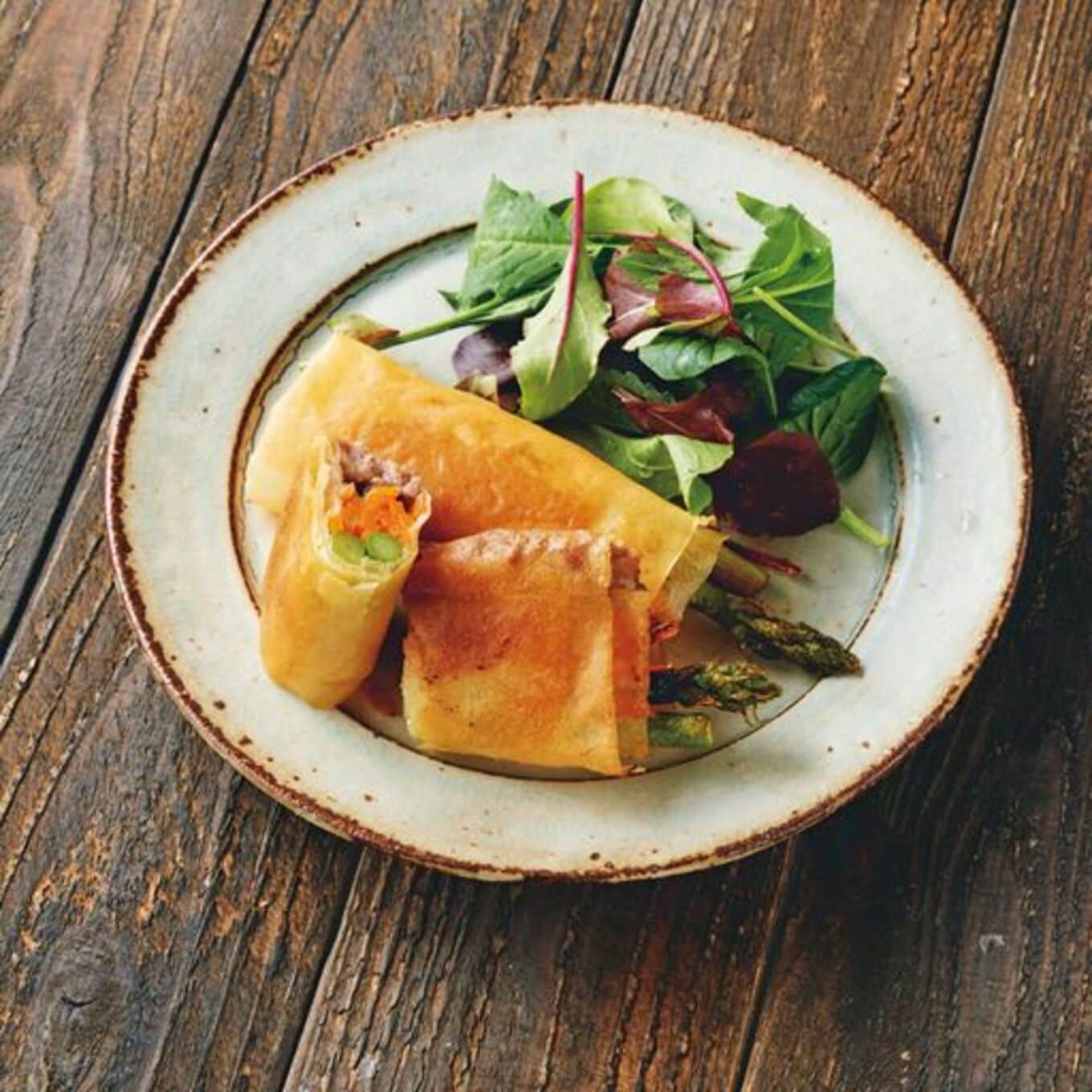 [写真](1ページ目)豚肉と野菜を味わう春巻きレシピ。おしゃれに見える巻き方のコツも | ESSEonline（エッセ オンライン）