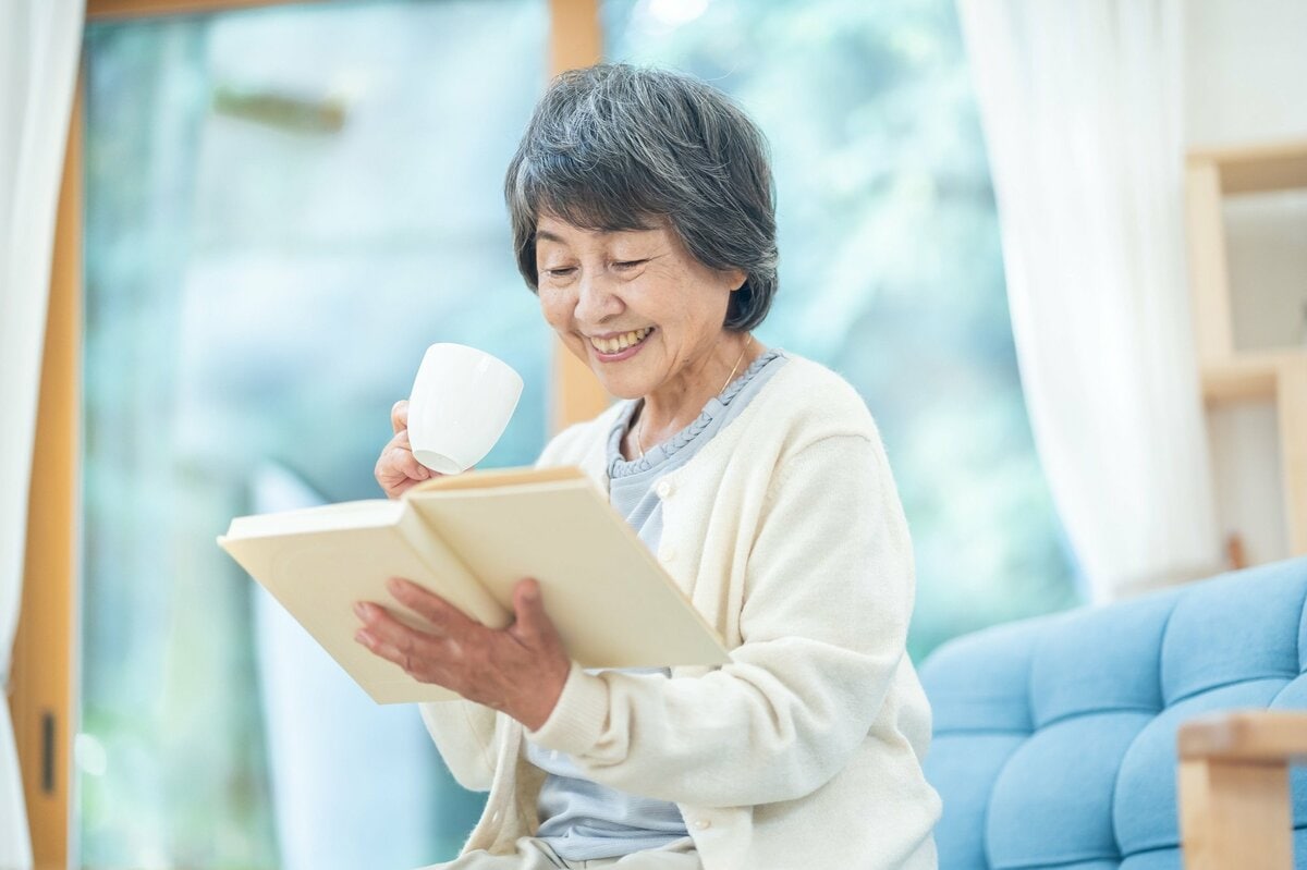 60代、70代でも「脳を衰えさせないコツ」。1日2分の脳トレが効果的 | ESSEonline（エッセ オンライン）