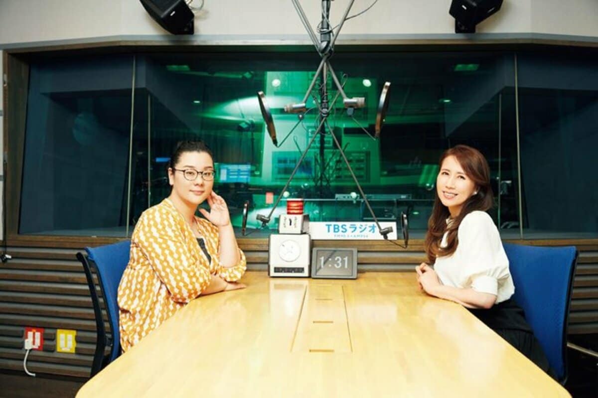 大人世代の「捨て活」事情。達人・堀井美香アナ＆ジェーン・スーさんが語る「捨てる効果」と「難しさ」 | ESSEonline（エッセ オンライン）