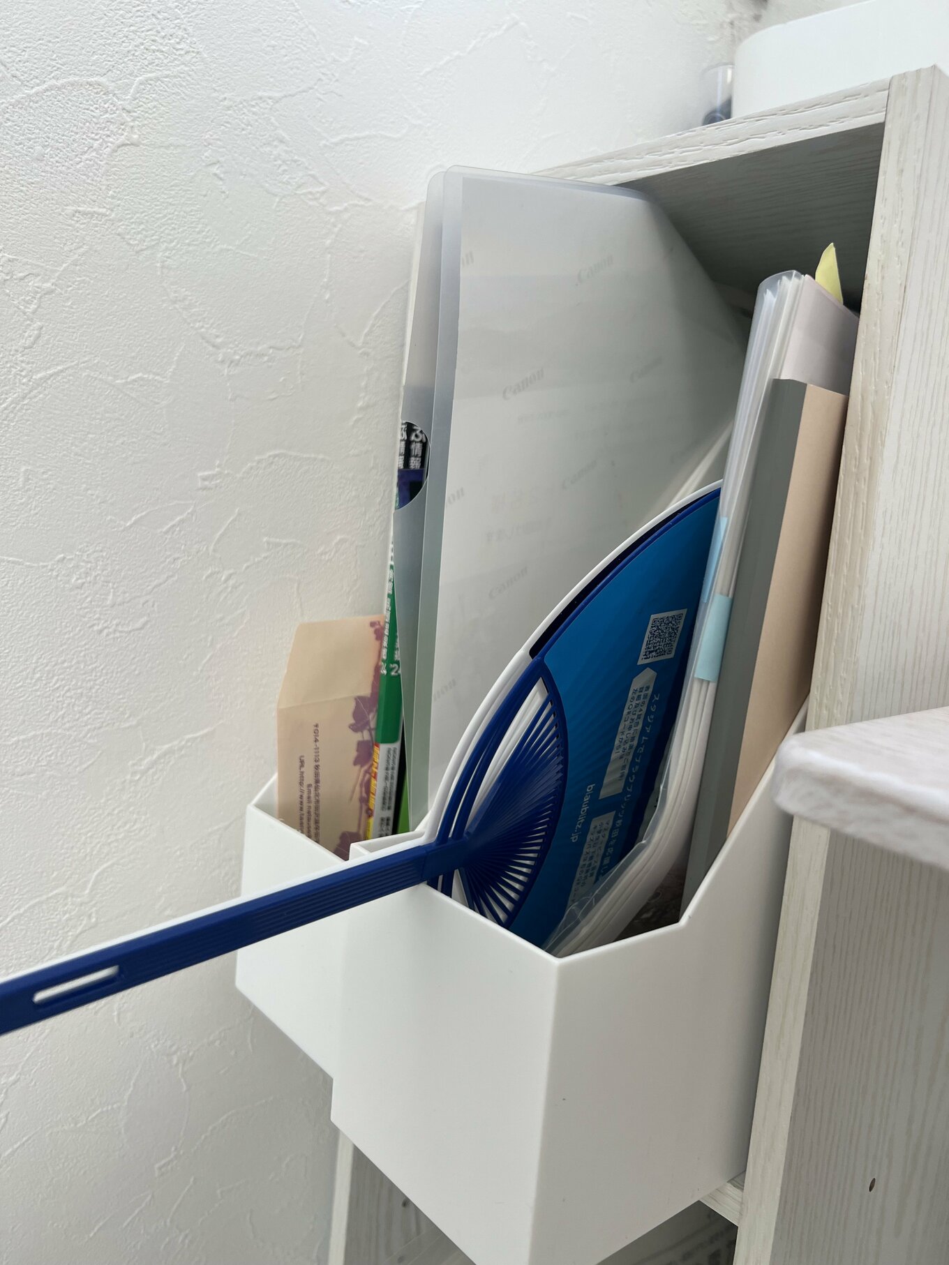 [写真](1ページ目)「片づかない家」のリビングに必ずあるもの3つ。“量”を減らすだけでも大違い：2023年10月トップ10 | ESSEonline（エッセ オンライン）