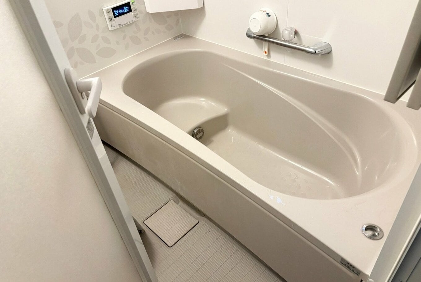 知っているようで知らない「メラミンスポンジNGの場所」と「正しい掃除術」：クリンネストが解説 | ESSEonline（エッセ オンライン）