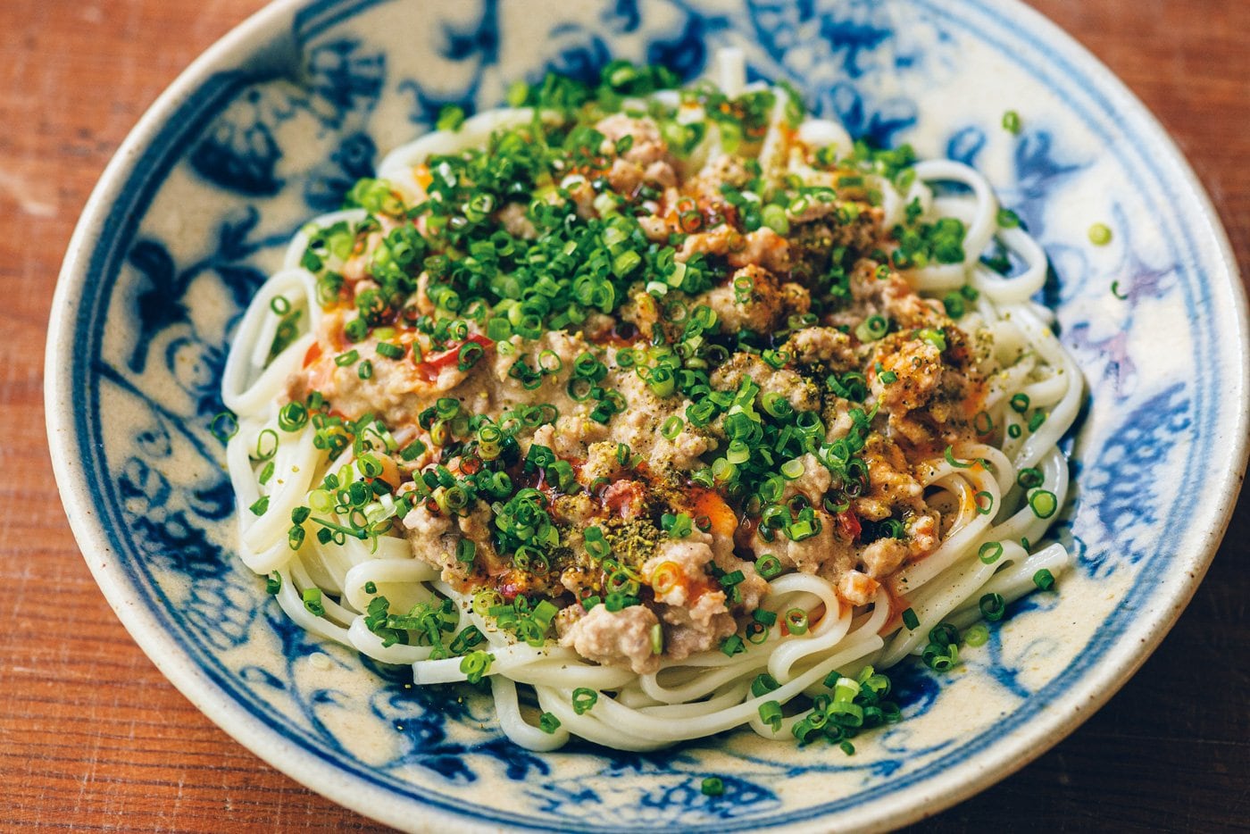 ピリ辛肉みそに夢中。プロが何度もつくる減塩「汁なし担々麺」 | ESSEonline（エッセ オンライン）