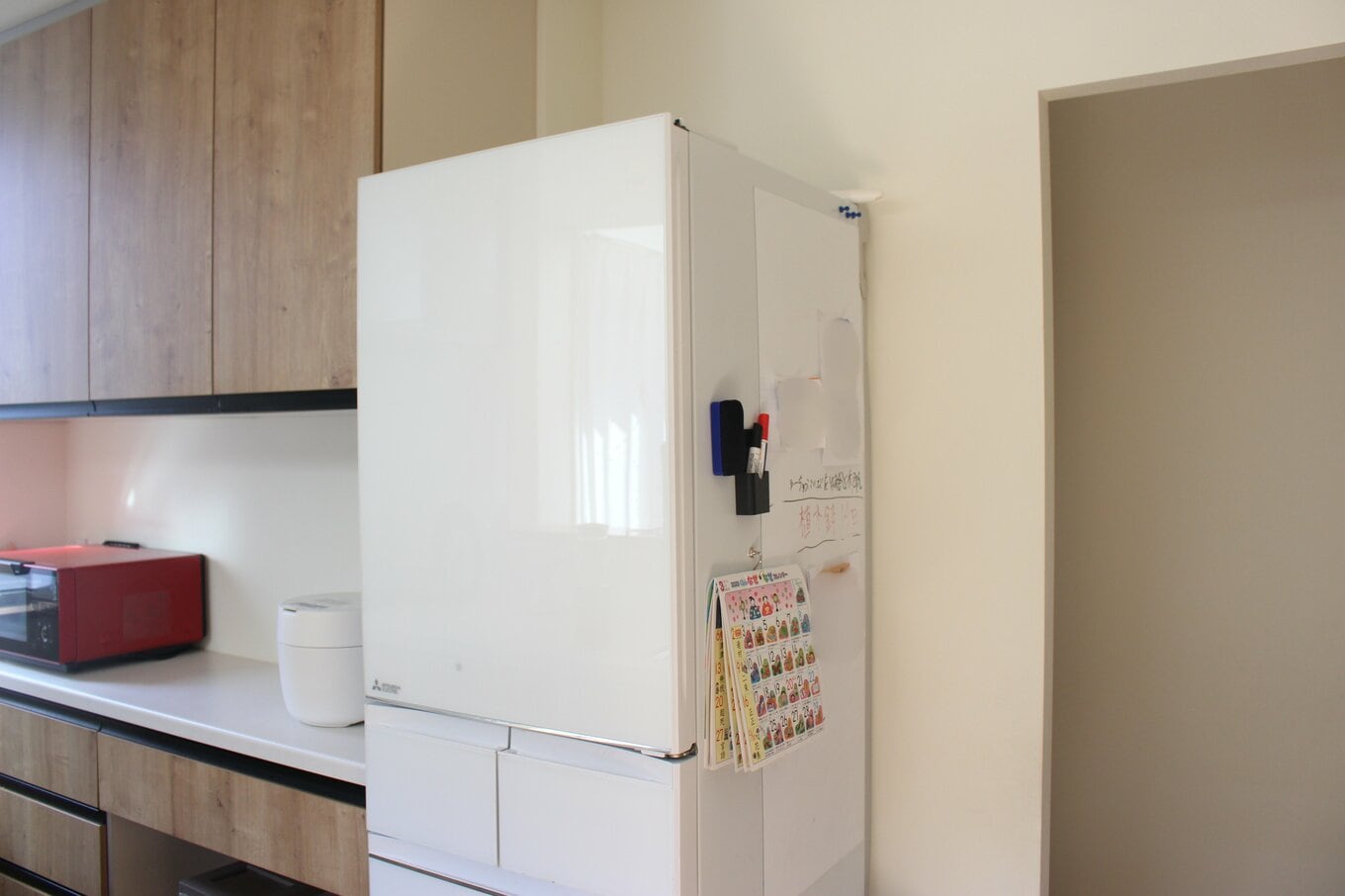 4人家族ミニマリスト「書類の山」をすっきり片づけるコツ。探し物の時間が激減 | ESSEonline（エッセ オンライン）