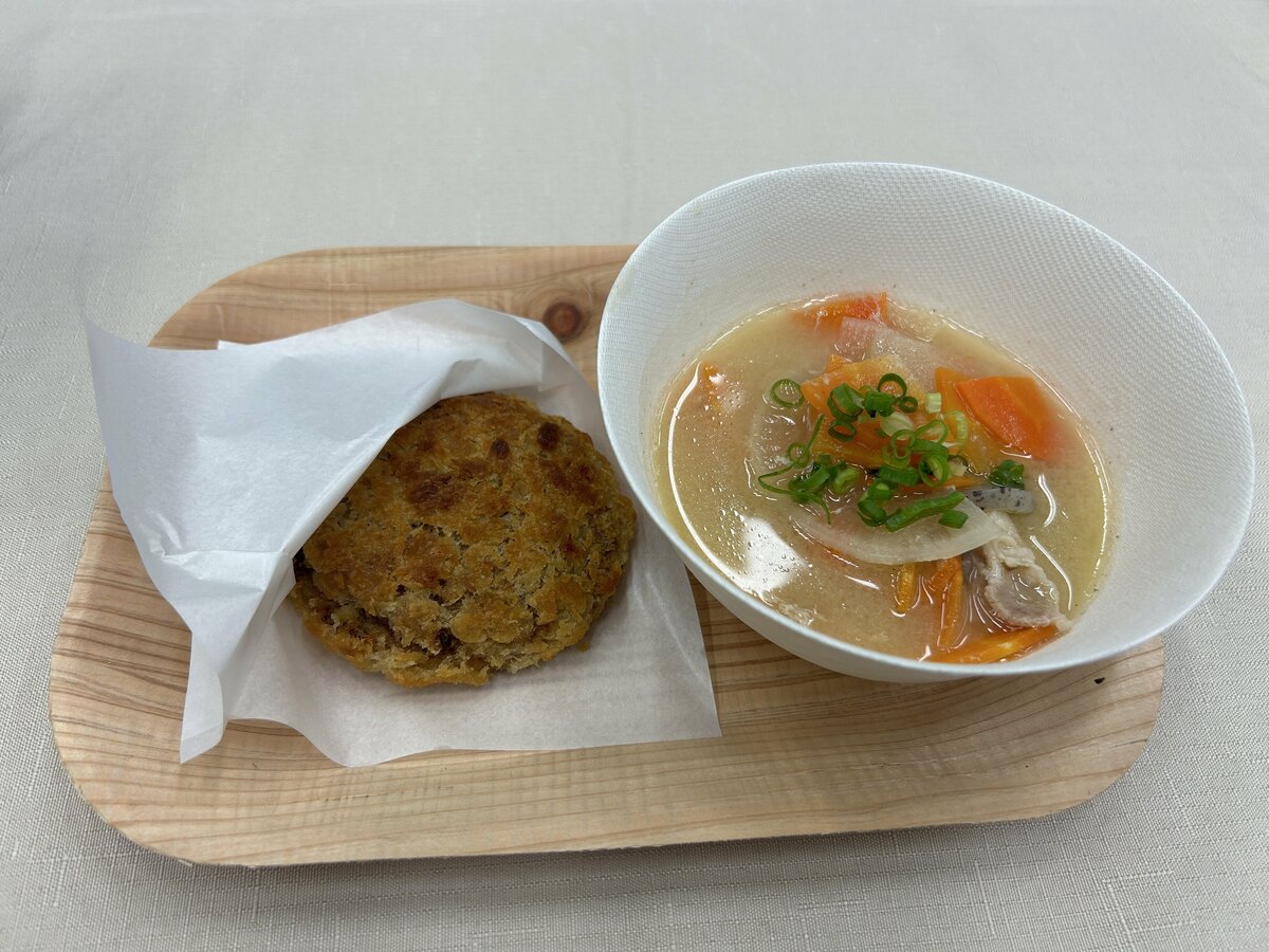 パナソニックの「ビストロ」で冷凍コロッケが“揚げられる”！？オーブンレンジが進化＜新商品発表会リサーチ＞ | ESSEonline（エッセ オンライン）