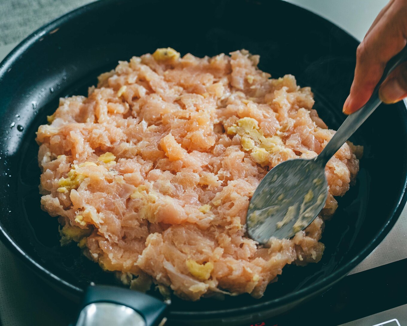 [写真](1ページ目)カルディコーヒーファームの「ひとくちいぶりがっこ」で絶品肉おかず2つ | ESSEonline（エッセ オンライン）