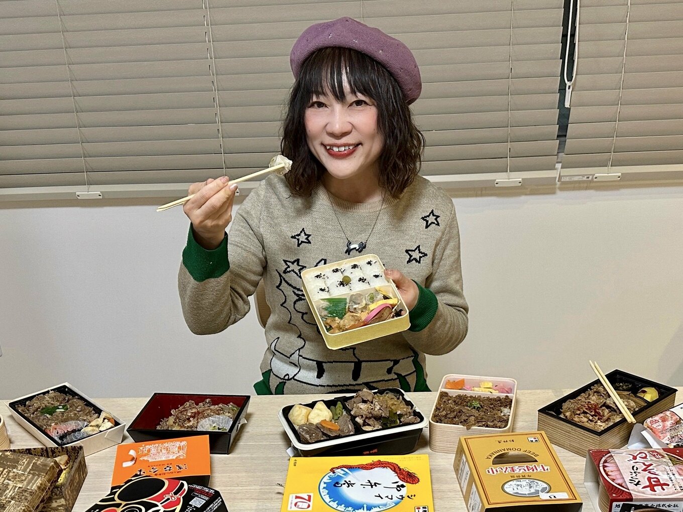 [写真](3ページ目)ひとり旅の達人は旅先で「食事」を楽しむ。ひとり居酒屋のコツも | ESSEonline（エッセ オンライン）