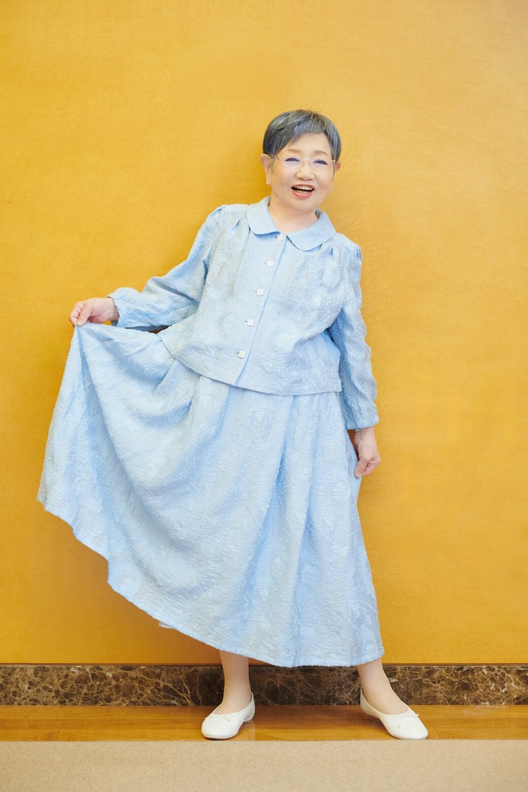 泉ピン子さん・77歳「バッグの中身」は厳選し身軽に。母の形見、愛用のヴィトンやエルメスも | ESSEonline（エッセ オンライン）