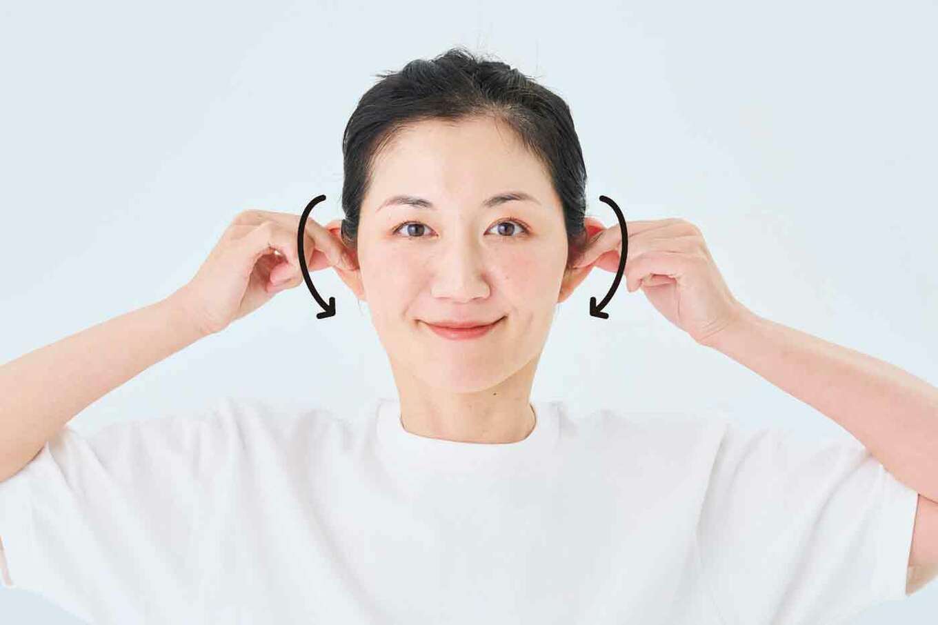 40代、50代の「ほうれい線」が浅くなるセルフマッサージ。1回5分でOK | ESSEonline（エッセ オンライン）