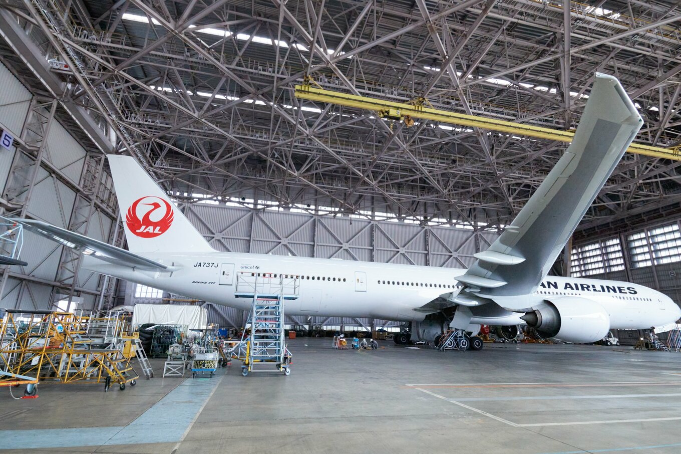 大人気「JAL」工場見学。見どころやおみやげを徹底レポート | ESSEonline（エッセ オンライン）