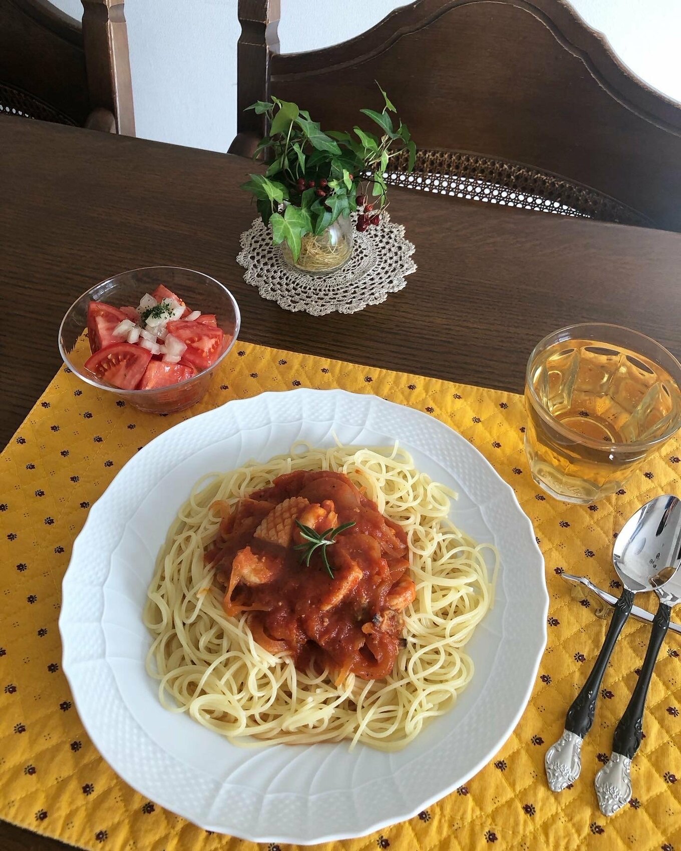 [写真](1ページ目)72歳・ひとり暮らしの「リアルな食事」。家族がいたときと同じ分量でつくる”冷凍ストック”が活躍 | ESSEonline（エッセ オンライン）