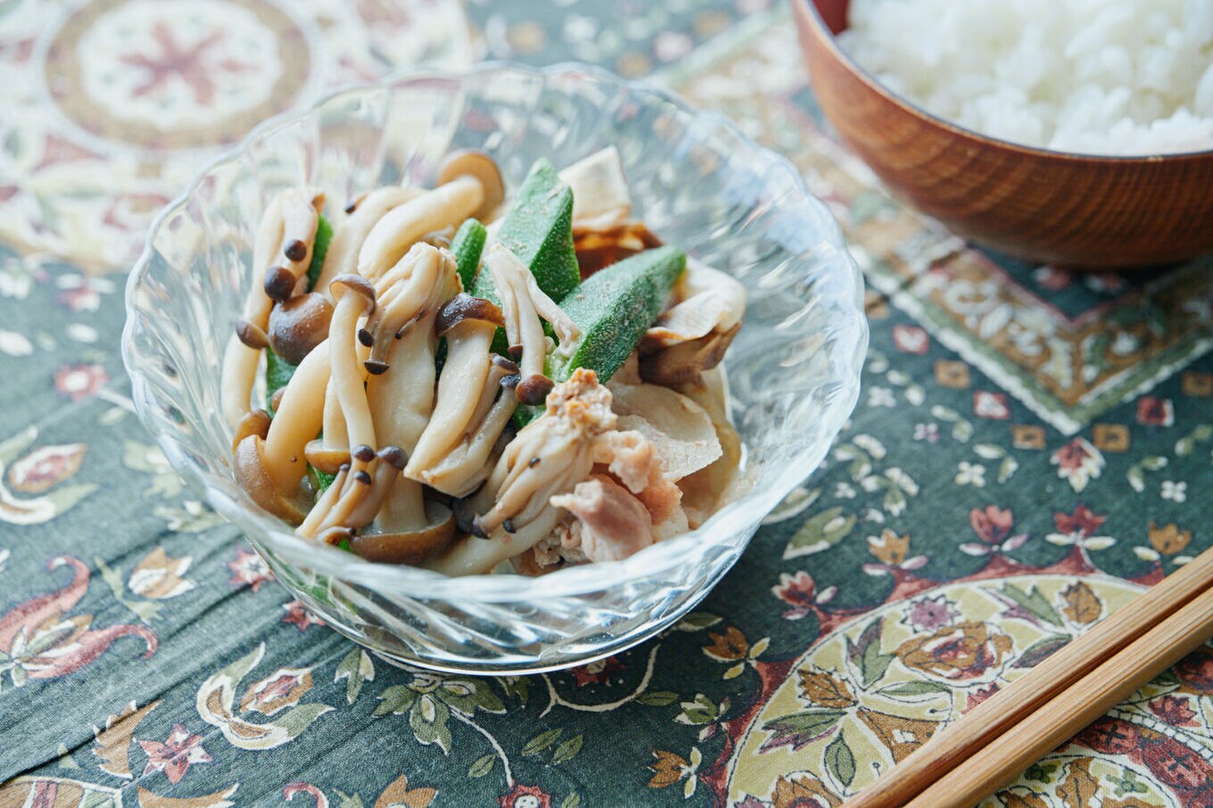 [写真](1ページ目)74歳、ひとり暮らしの食事内容。お金も手間もかけない「鍋料理」 | ESSEonline（エッセ オンライン）