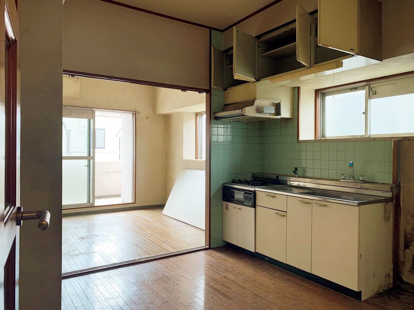 延床54㎡、細切れだった3DKの間取りを1LDKに。マンションリノベ会社勤務の人へお宅訪問 | ESSEonline（エッセ オンライン）